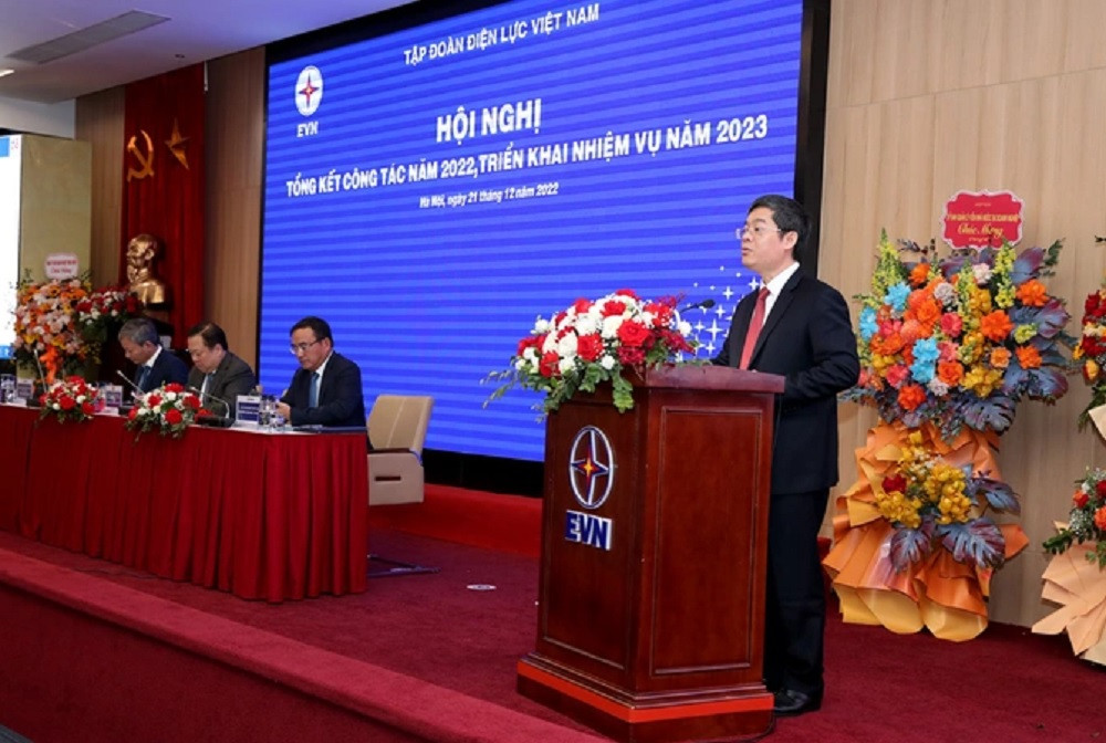 Ước lỗ hơn 31.000 tỷ đồng, EVN xin tăng giá điện | Báo Tri thức và Cuộc ...