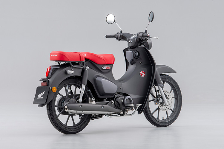 Cận cảnh xe máy Honda Super Cub C125 2025 nâng cấp mới | Báo Tri thức ...