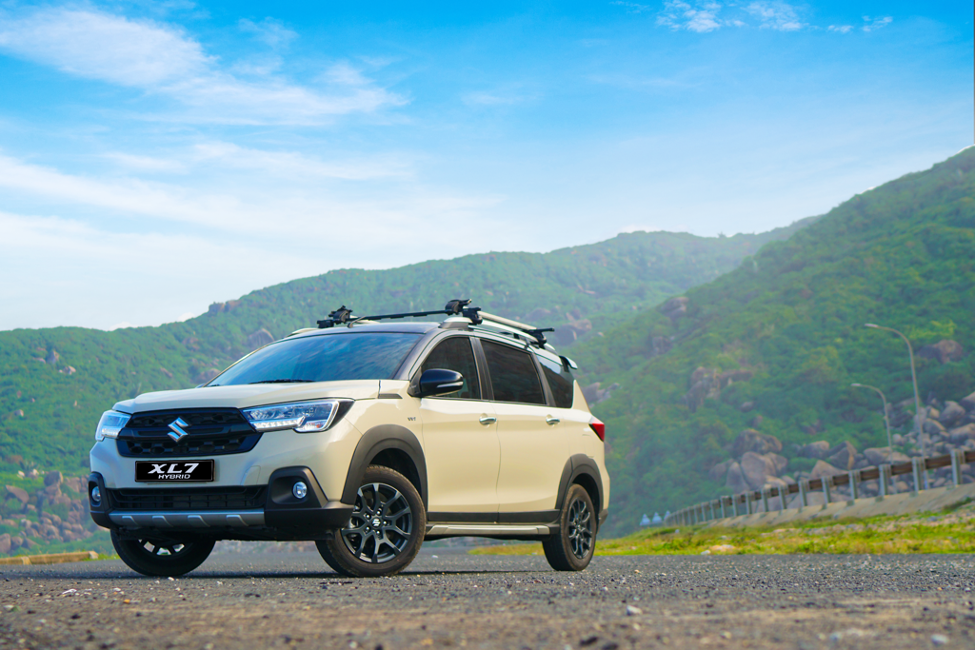 Suzuki XL7 vượt Toyota Innova Cross, dẫn đầu phân khúc ôtô hybrid | Báo ...