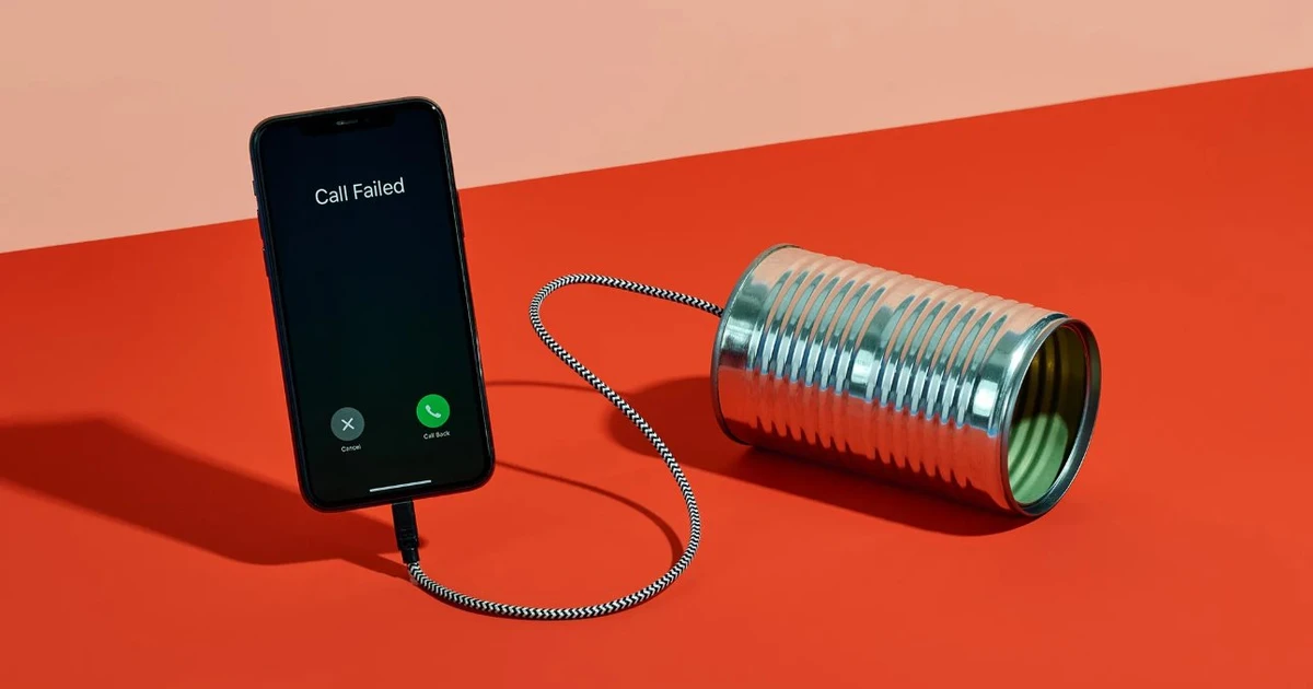 [GALLERY] Gen Z bất ngờ mê iPod, điện thoại nắp gập để cai mạng xã hội