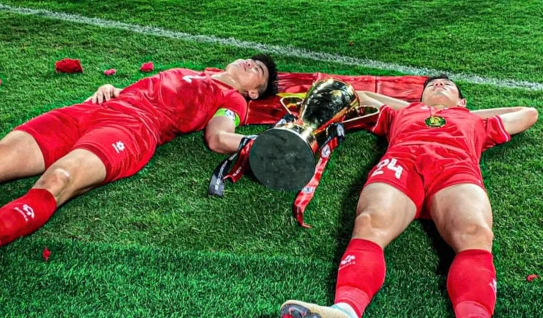 Tuyển thủ Việt Nam ăn mừng sau chức vô địch AFF Cup ra sao? | Báo Tri ...