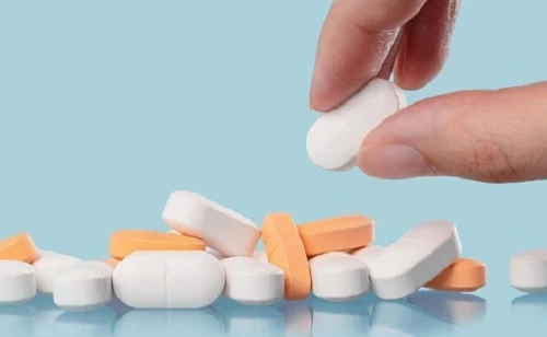 Lý do lô thuốc SOS Fever® Fort bị thu hồi | Báo Tri thức và Cuộc sống ...