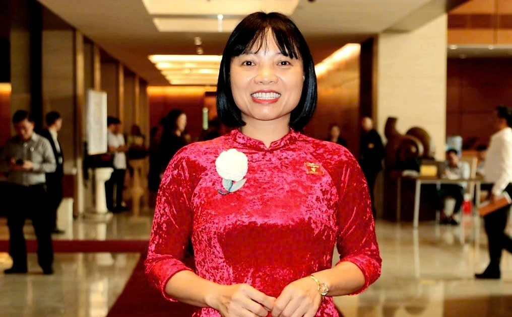 Lương giáo viên cao nhất: Thầy cô hết phải bán hàng online | Báo Tri thức và Cuộc sống - TIN TỨC ...