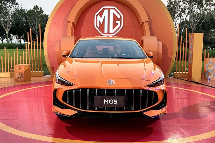 MG5 2026 Sedan Giá Chỉ 218 Triệu Đồng Cực Hot