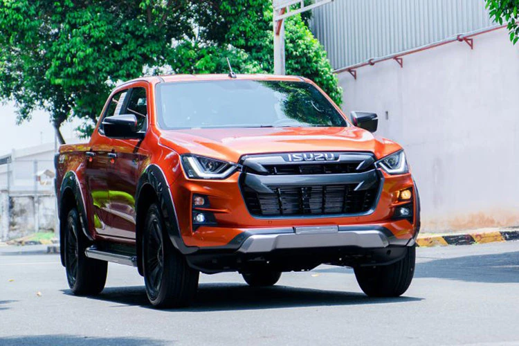 Isuzu D-Max Type Z giảm tới 120 triệu đồng... "chống ế" | Báo Tri thức ...