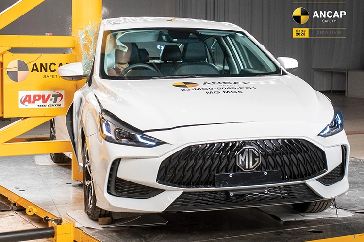 MG5 - sedan hạng C rẻ nhất Việt Nam bị đánh giá cực kém an toàn | Báo Tri thức và Cuộc sống ...
