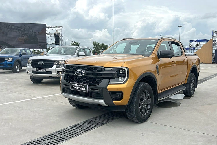 Ford Ranger vẫn là "ông vua" phân khúc bán tải tháng 1/2023 | Báo Tri ...