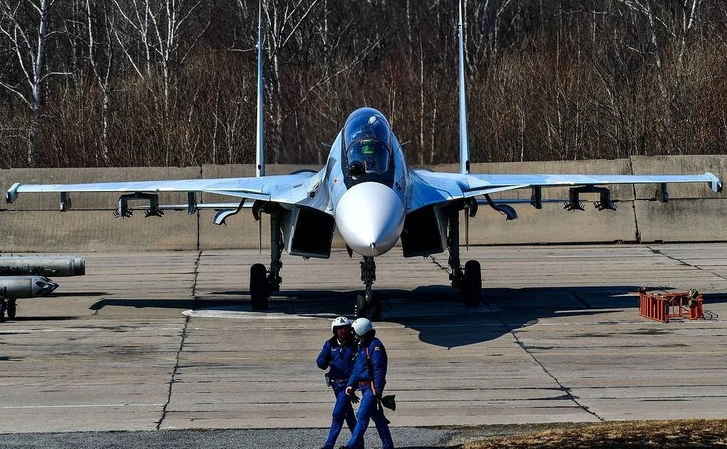 Căn cứ Nga đối mặt mối đe dọa mới sau đòn tấn công thọc sâu của Ukraine | Báo Tri thức và Cuộc ...