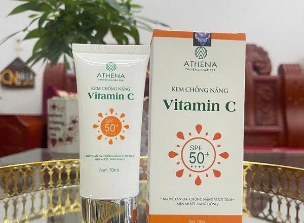 Kem chống nắng giả của Athena Việt Nam nguy hại ra sao? | Báo Tri thức ...