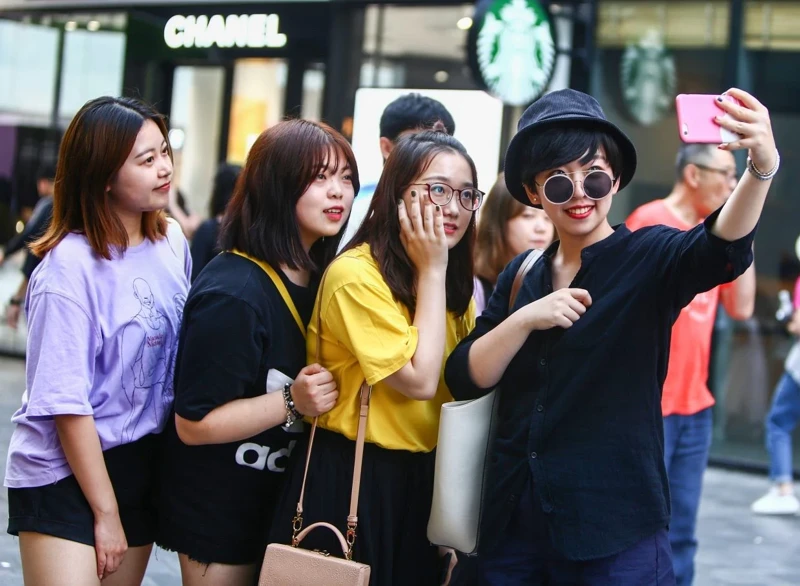 Cần tận dụng tối đa tiềm năng của thế hệ Gen Z | Báo Tri thức và Cuộc ...