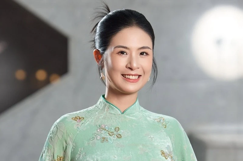 Hoa hậu Ngọc Hân ghi dấu ấn với hành trình học tập sau đăng quang