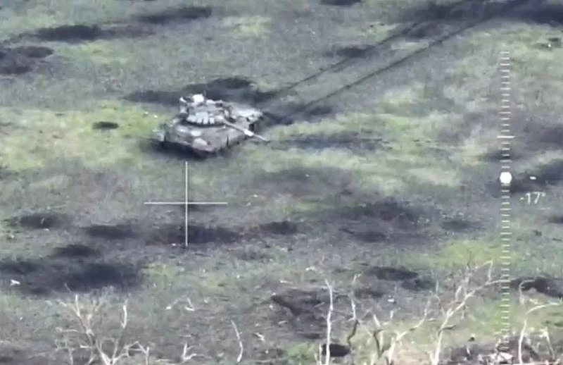 Cuộc đấu tăng giữa T-72M1 của Ba Lan và T-72B3 của Nga | Báo Tri thức và Cuộc sống - TIN TỨC PHỔ ...