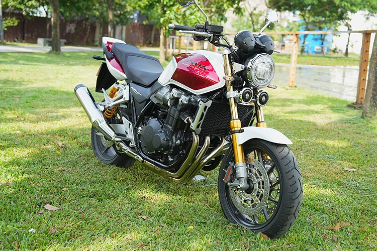 Honda CB1300SF SP Final Edition về Việt Nam: Phiên Bản Đặc Biệt