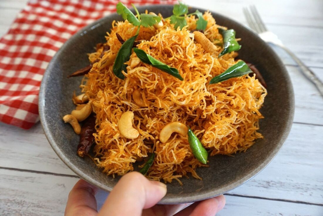 Gợi ý cách làm món mì chiên giòn sốt chua ngọt chuẩn vị Thái | Báo Tri thức và Cuộc sống - TIN ...