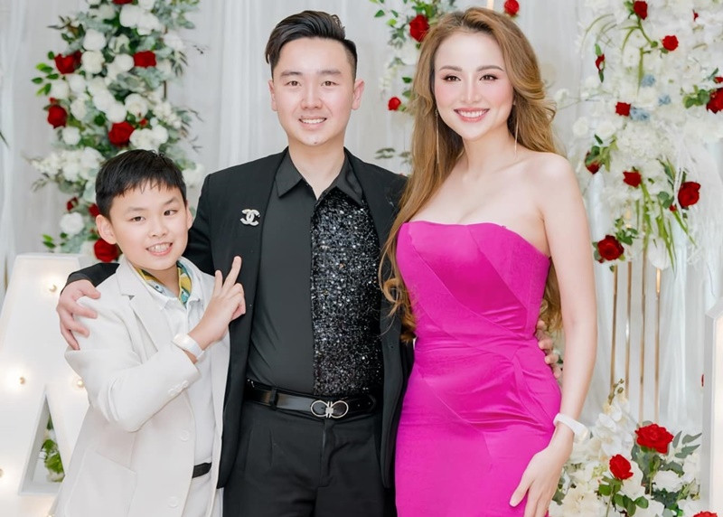 Hoa hậu Diễm Hương tái hôn gây bất ngờ nhất năm 2024 | Báo Tri thức và Cuộc sống - TIN TỨC PHỔ ...