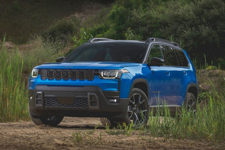 Jeep Cherokee 2026 adds hybrid version, what does it have to "compete ...