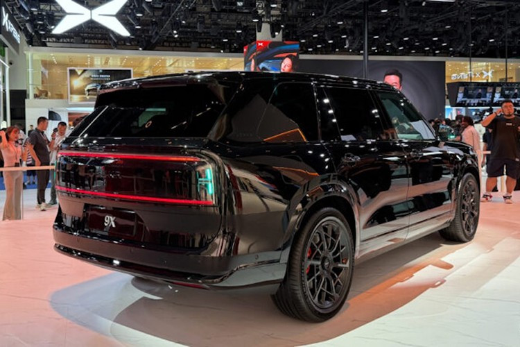 Zeekr 9X - "Chinese Rolls-Royce" ausgestattet mit super Luxus, glatt