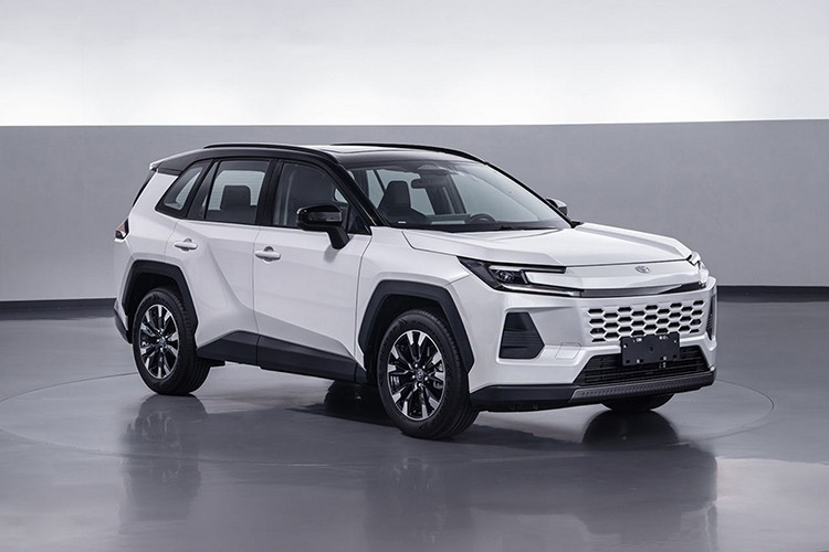 Cheap Wildlander revealed, "twin brother" of Toyota RAV4