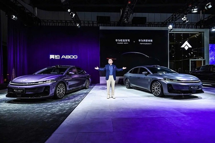 GAC Hyptec A800 from 1.1 billion in China, "rival" Mercedes S-Class