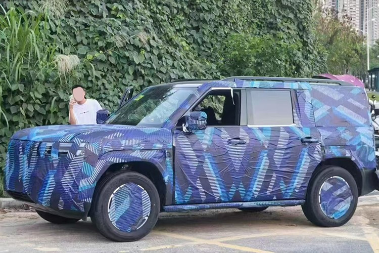 Fang Cheng Bao Tai 7 2026 - Chinese SUV "copycat" Land Rover