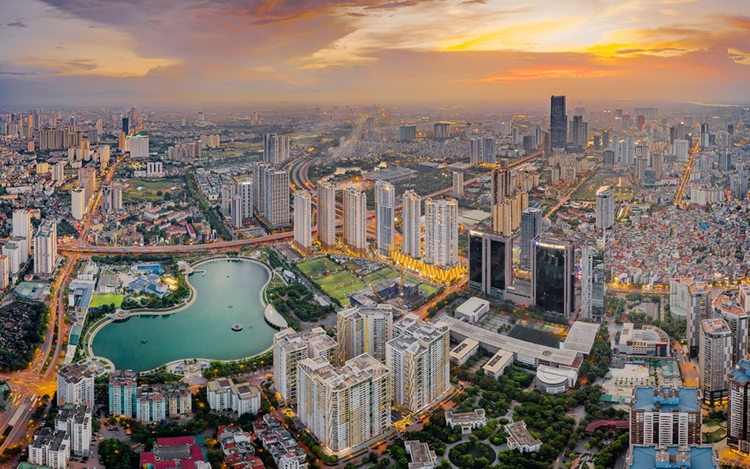 Chi phí sinh hoạt ở Hà Nội đắt đỏ nhất cả nước, vì sao? | Báo Tri thức ...